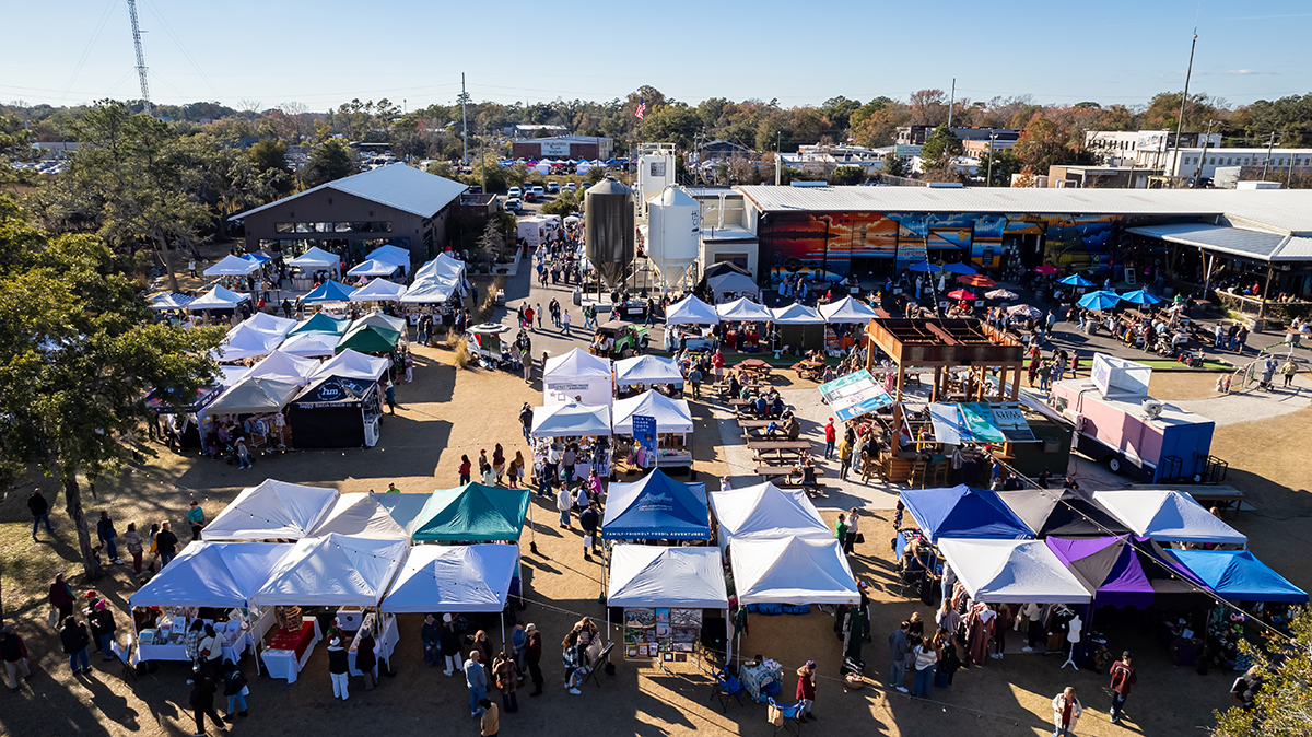 Vendors ring in holiday season at local markets - Charleston City Paper